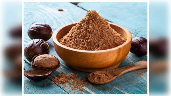 Nutmeg Benefits: Why women must have a pinch of nutmeg daily