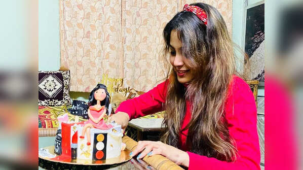 “Love and warmth made my birthday memorable," says actress Sharly Modak