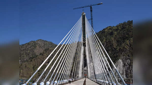 Anji Khad: India's 1st cable-stayed Indian Railways bridge completed; track laying work to begin ...
