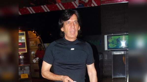 Top 10 memorable characters of Razzak Khan