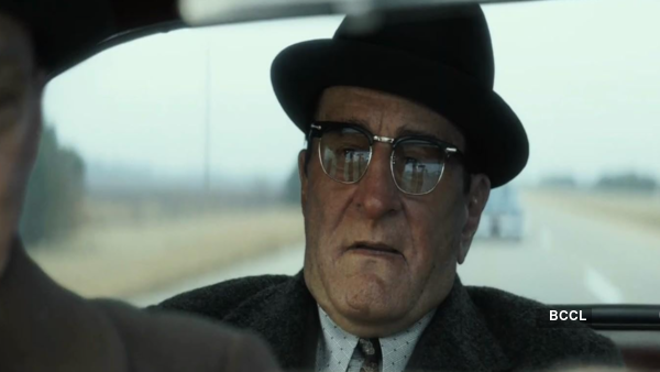 The Alto Knights Movie Review: This gangster drama tries to impress ...