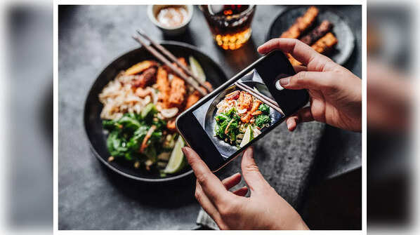 The harmful impact of social media influencers on our daily diet