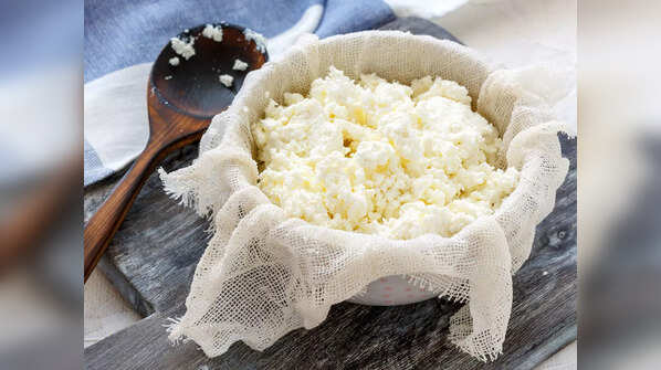 9 interesting things you can do with curdled milk