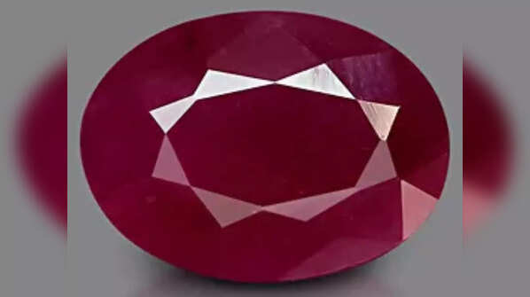 Who can wear Ruby? Rules to wearing Ruby gemstone