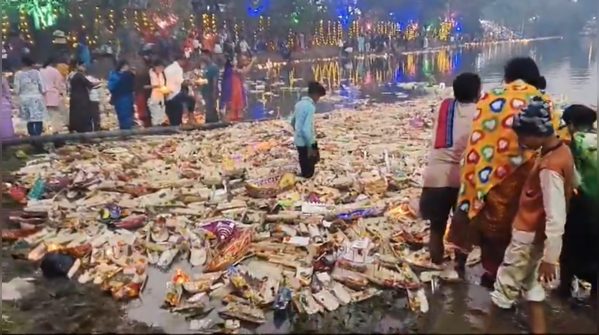 Boita Bandana: People float miniature boats, sing traditional songs to ...