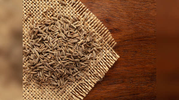 Jeera Water: Dos and Don'ts of having jeera water for weight loss