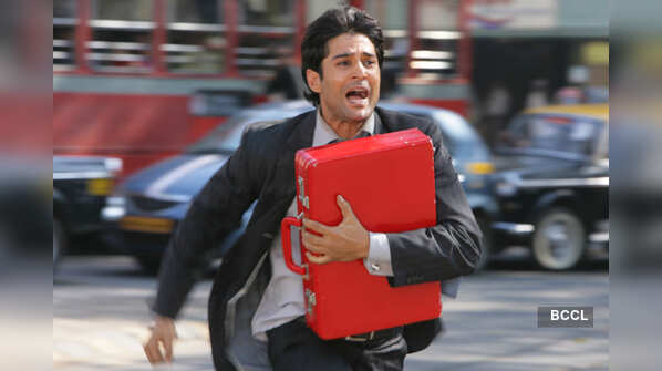 Hit TV actors who failed in Bollywood