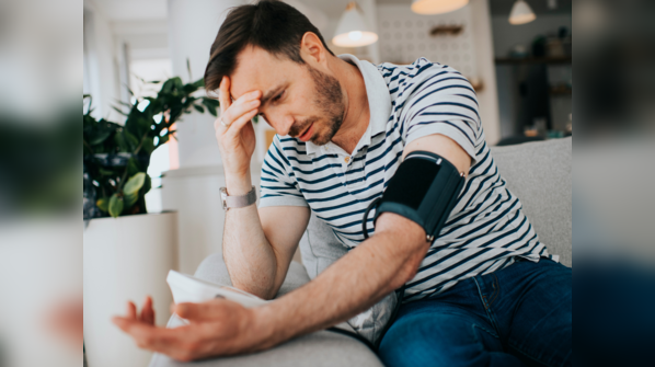 Hypertension Symptoms: One major factor that causes high blood pressure ...