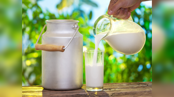 Cow milk vs Buffalo Milk vs Goat Milk: Which is the healthiest option?