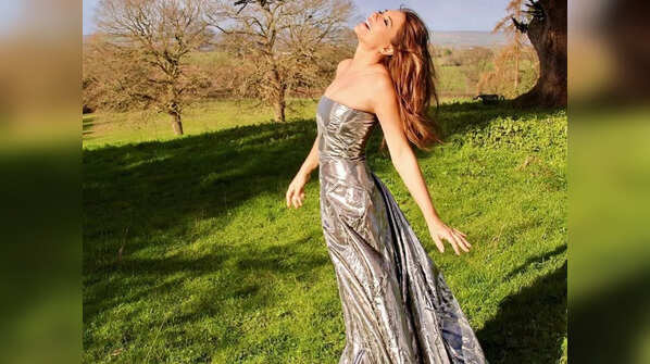 What Elizabeth Hurley does to stay in shape at 56; diet and fitness ...