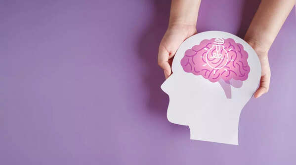 4 reasons physical touch is important in romantic relationships