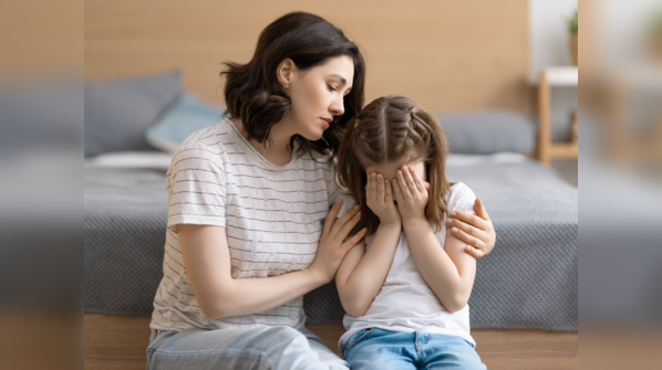 Parenting Tips: 7 things parents should never say to their kids