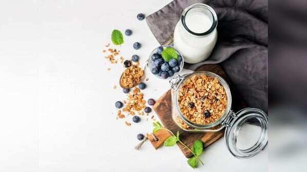 Muesli vs Granola: Know the difference between Muesli and Granola