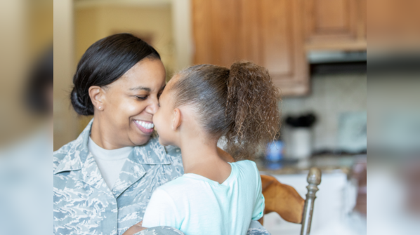 Parenting Tips: Does your child hug and kiss everyone? Here's how to ...