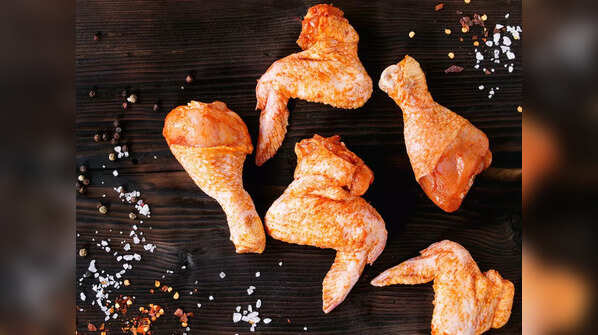 How long can Chicken stored in fridge remain fresh