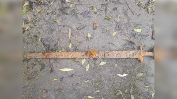 The uniqueness of 1,000-year-old Viking Sword discovered from river