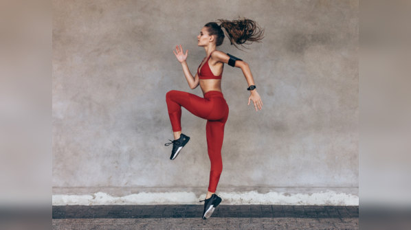 Tips for balancing cardio and strength training in your workout routine