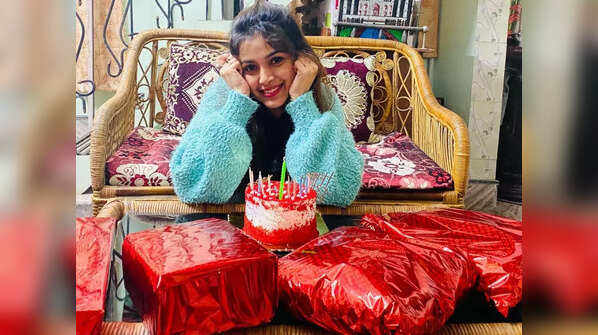 “Love and warmth made my birthday memorable," says actress Sharly Modak