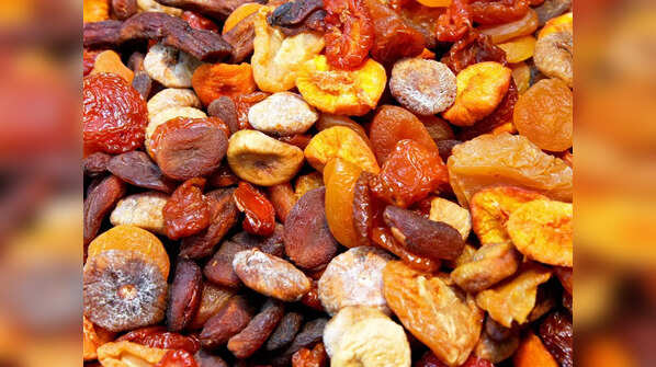 Want to save money? Here are some simple tips to make dry fruits at home