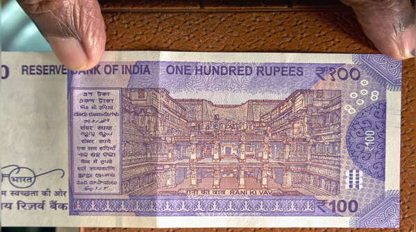6 UNESCO monuments you missed to notice on Indian rupee notes; Red Fort ...