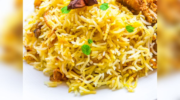 This is the most expensive Biryani in the world and we are craving for it!