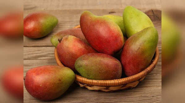 Types of Mangoes in India: 15 famous mango varieties in India and how ...