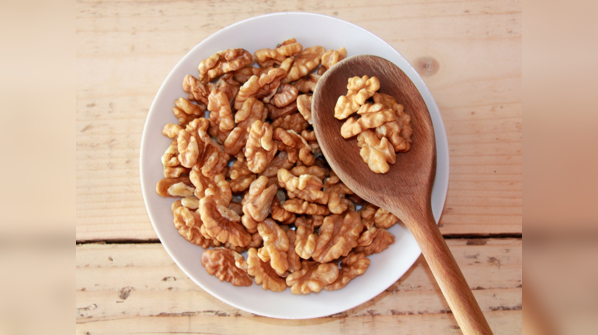 What happens to your body when you eat walnuts every day?