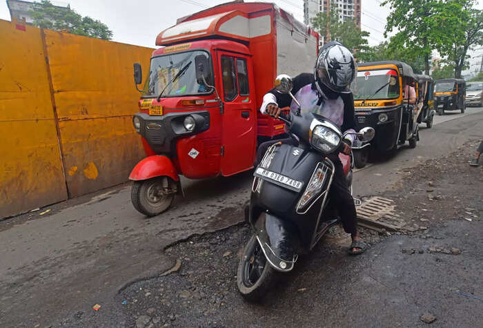 Mumbai Rain Live Updates: MU exams postponed, schools, colleges shut ...
