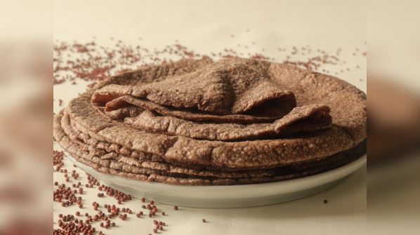 How much protein does a chapati contain and tips to add more nutrients ...