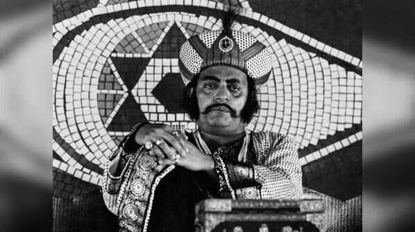 10 ‘Must Watch’ Bengali films that were way ahead of their times