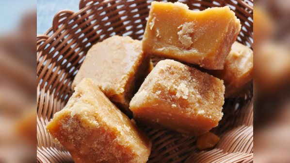 Is jaggery a good sugar substitute for diabetics?