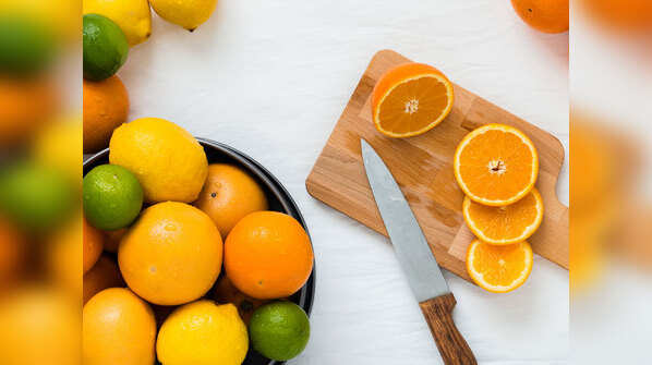 How is orange different from keenu, sweet lime and mosambi