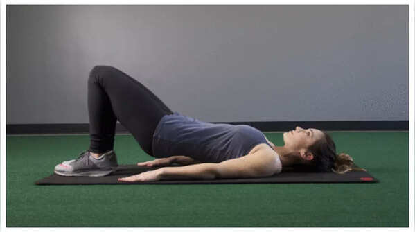 Postpartum belly workout: 5 exercises to get rid of the 'mommy pooch ...