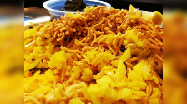 Quick Bhujia Recipes: 10 ways to use Bhujia to amp up your food