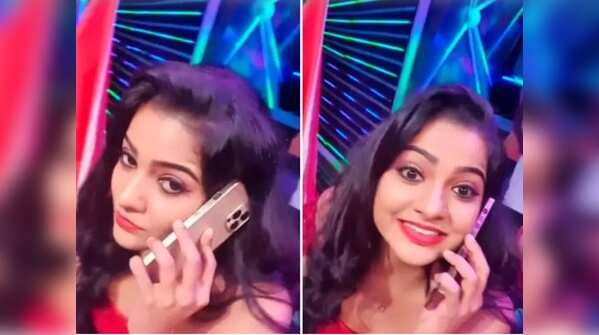 V J Chitra: From being a popular TV celeb to getting engaged recently ...