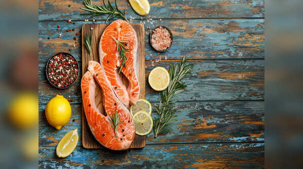 Chicken versus fish: What's better for weight loss?