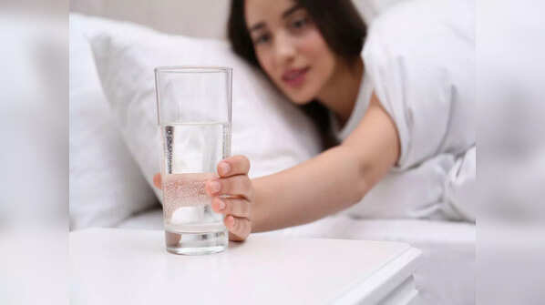 Woman dies from water toxicity; here's what happens if you drink TOO much water after feeling ...