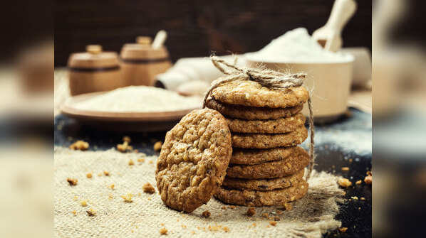 Office Snacks Ideas: This is what you should eat and avoid at workplace