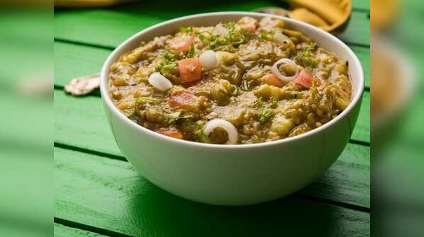 How to make nutritious Moringa flower sabzi