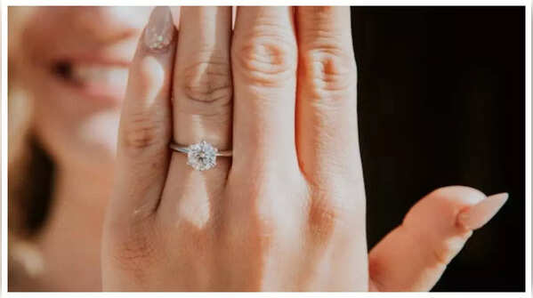 This is what your ring finger says about your personality