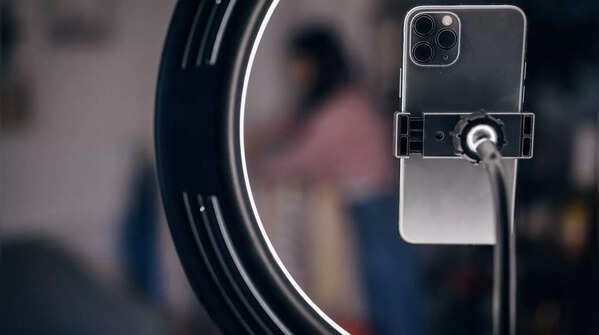 Lunar eclipse photography: Tips for capturing stunning shots with just ...