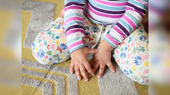 Why you should not let your child sit in ‘W’ position