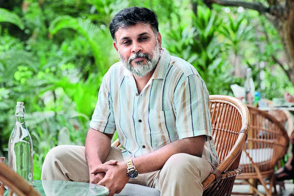 Avinash to debut as director with 3-part historical | Kannada Movie ...