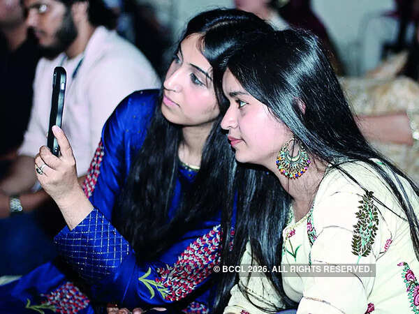 An evening spent soaking in music and Lakhnawi culture | Events Movie ...