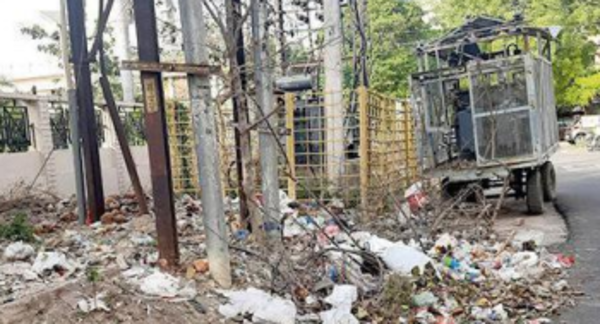 No garbage collection in many areas raises stink, irks people | Lucknow ...