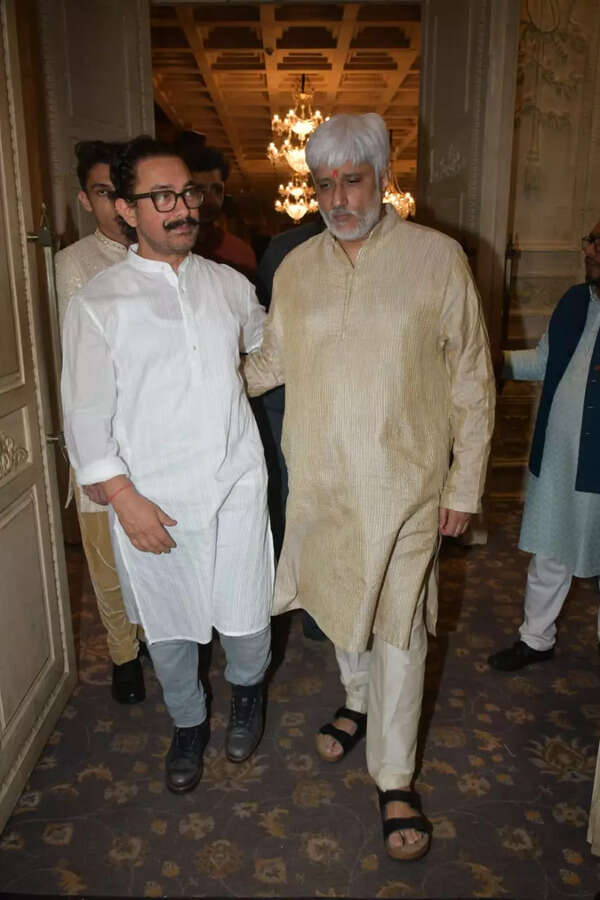 Vikram Bhatt's daughter Krishna Bhatt ties the knot with boyfriend ...