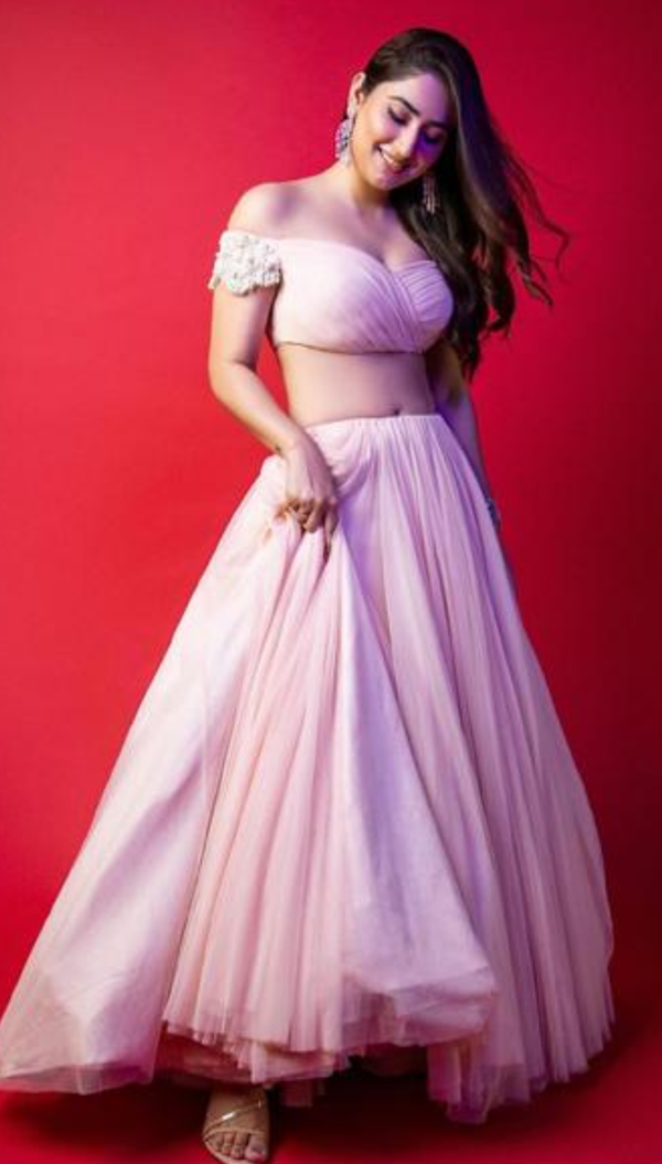 Pyar Vali Love Story | Marathi Movie News - Times of India