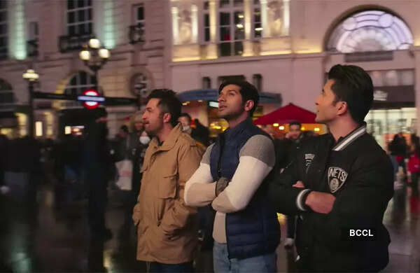 Aseq Movie Review: This Jinn’s story is quite bizarre and exhausting