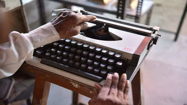 National Typewriter Day: Why typewriters still click with Punekars ...
