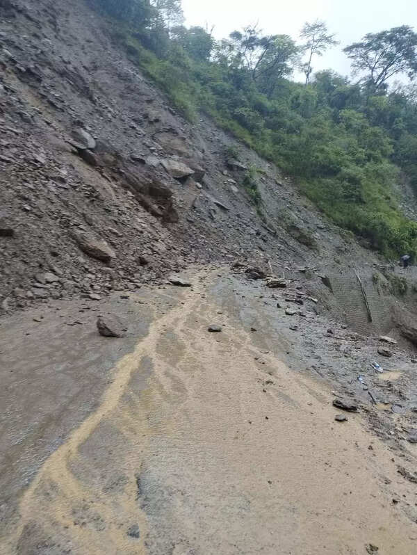Heavy rain wreaks havoc in Himachal Pradesh, five people killed; 11 houses damaged, several ...